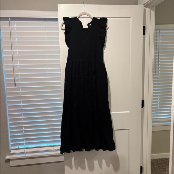 Universal Thread | Dresses | Universal Thread Black Dress | Poshmark